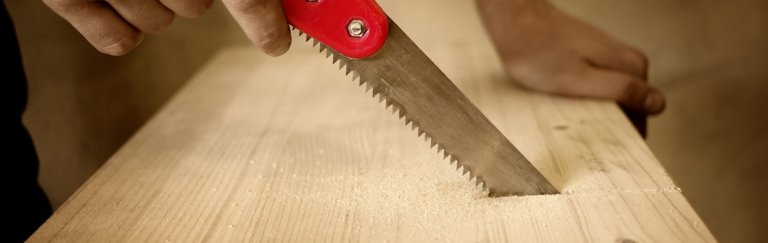 Holz sägen: Möglichkeiten, Vorgangsweise & Sägearten
